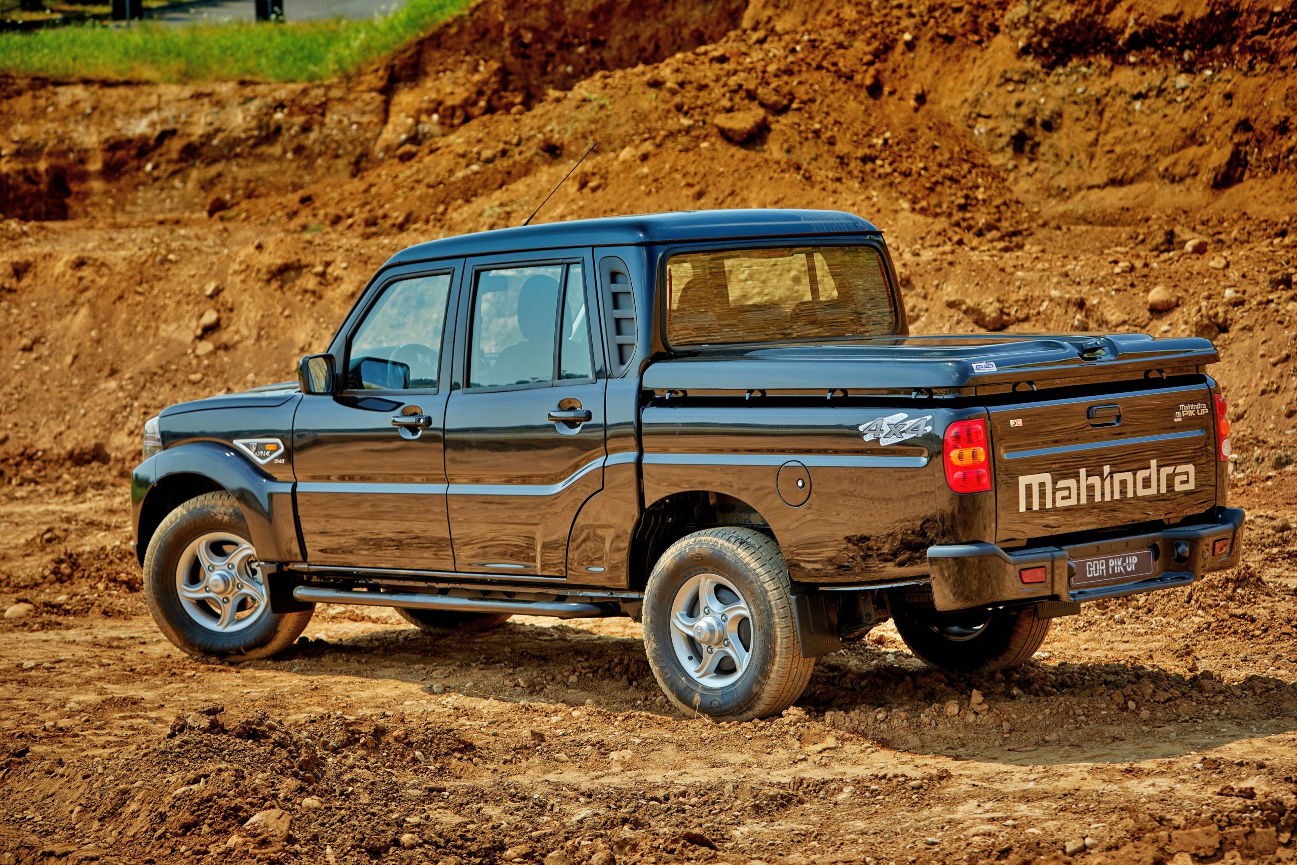 Mahindra Goa Pick-Up Plus Double Cab 4x4 S10