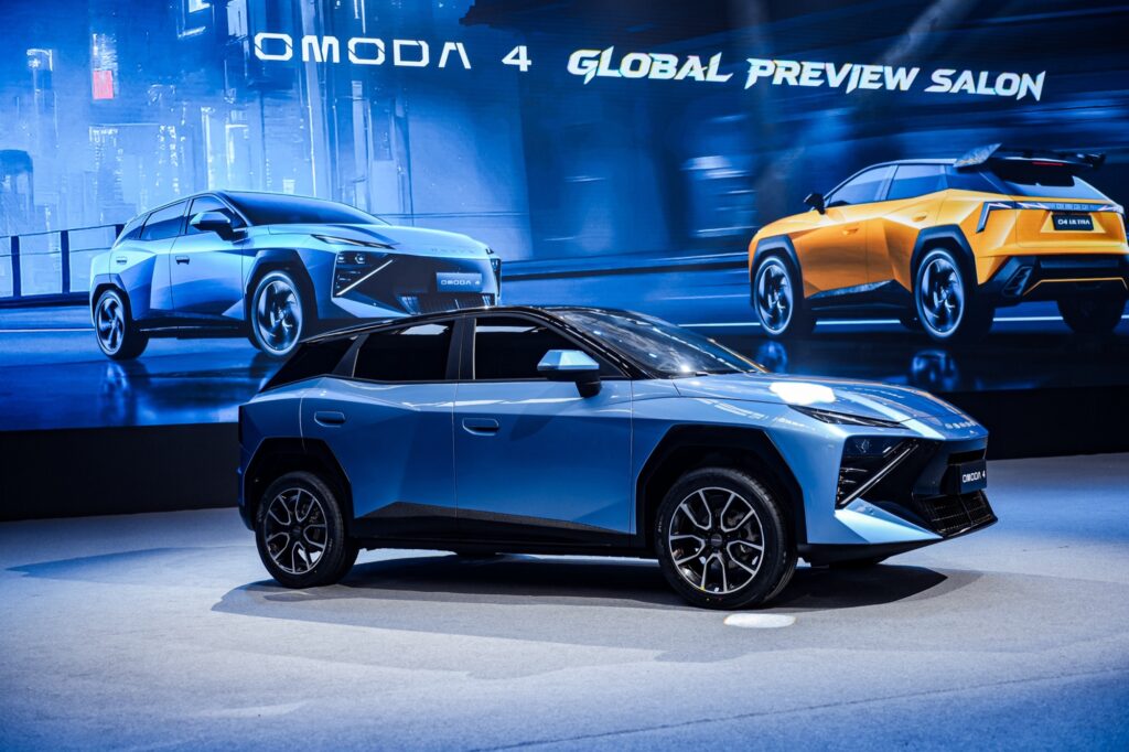 Omoda 4, anteprima mondiale: dal concept alla strada - il Dossier