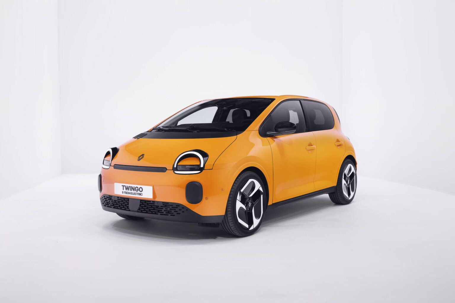 Renault Twingo 2025 elettrica: dimensioni, batteria, prezzi - il Dossier